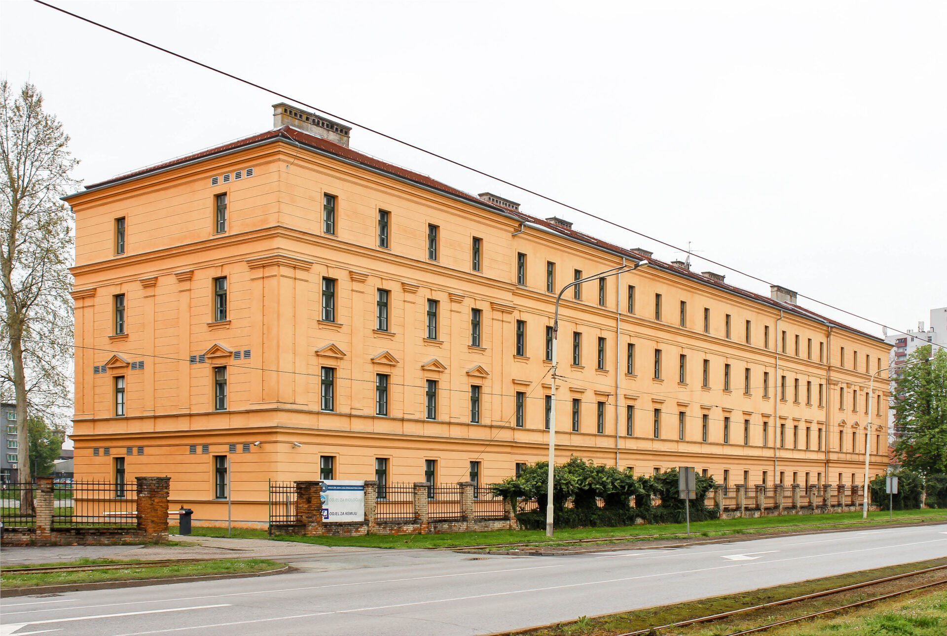 Natječaj za izbor i prijem jednog zaposlenika/zaposlenice na radno ...